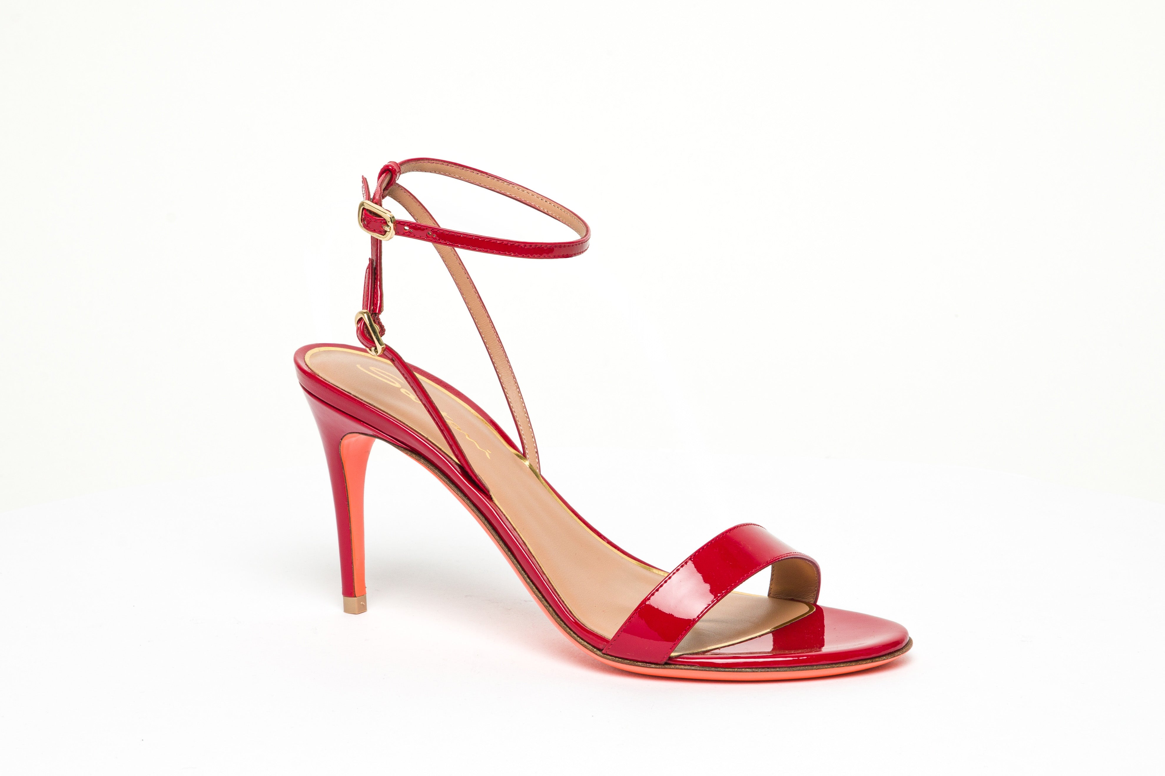 Leah Sandal in Red – Gwynn's